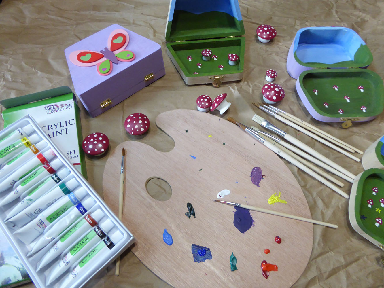 The Enchanted Tree: Painting day with #usartsupply