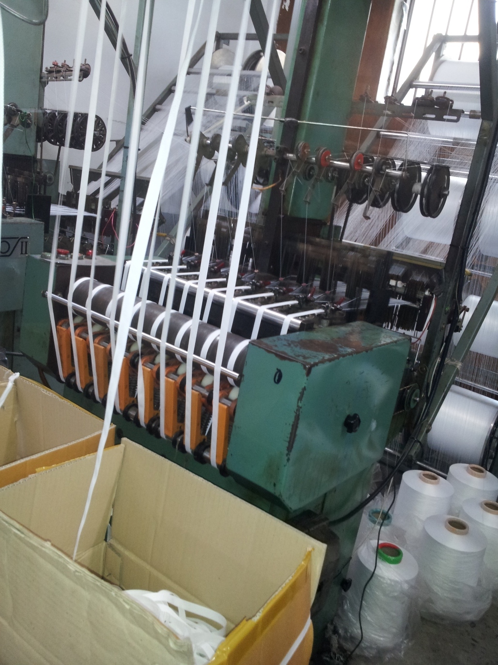 Used textile machines: KOREAN BRAND LACE MAKING MACHINES