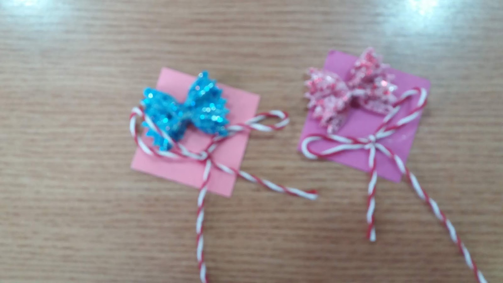 Lumea lui Scolarel...: Mărțișoare din paste făinoase