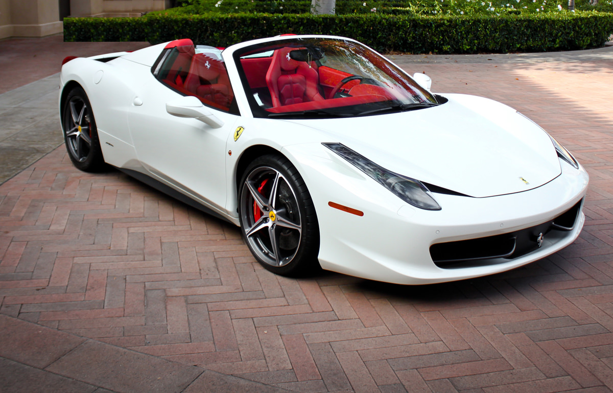 Luxury: Top 5 Luxury Ferrari