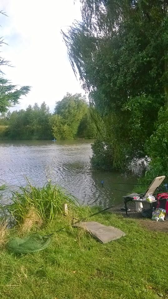 UK fishing venues: Raker Lakes (Acorn Lake) - Venue Review