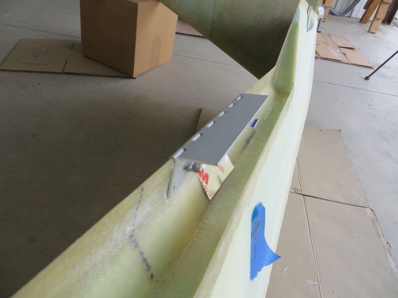 The Long EZ Build: Aileron hinges and install