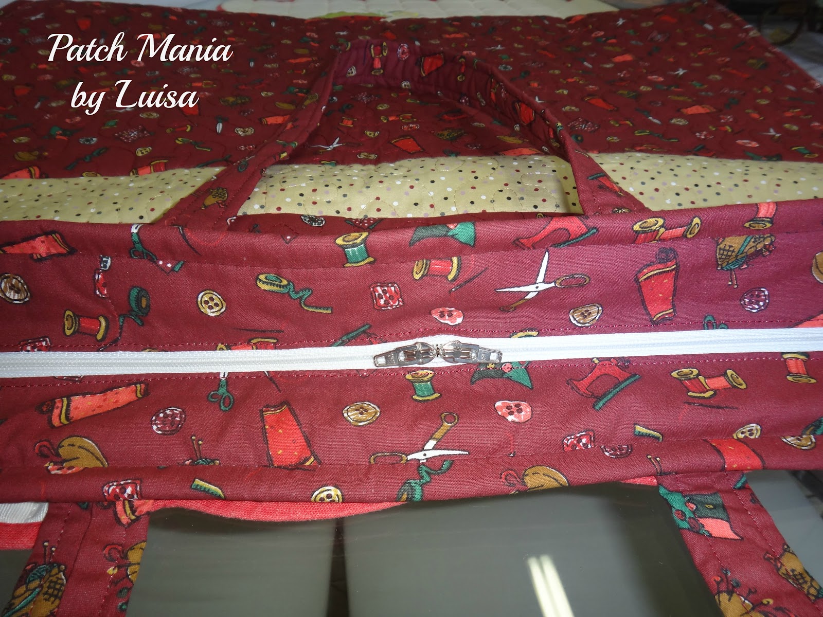 Patch Mania: Bolsa para carregar material básico de patchwork