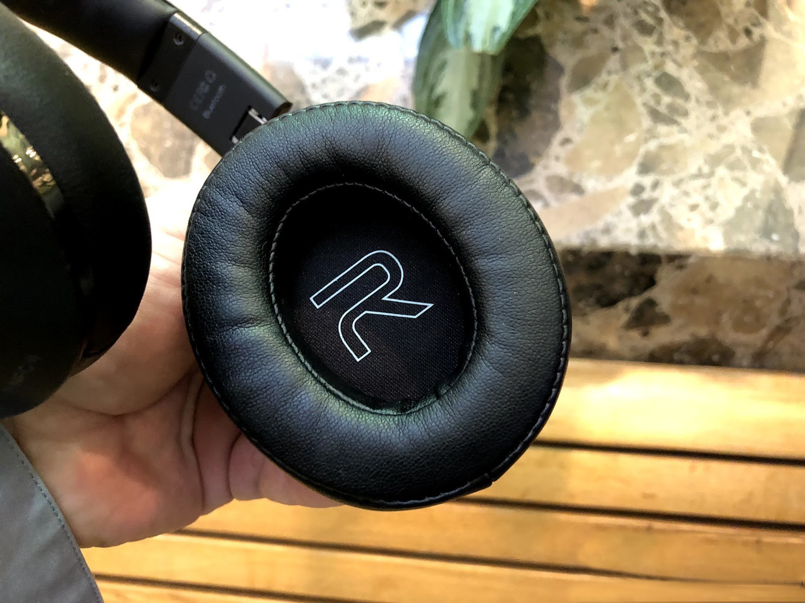 Best headphones Mod-1 Headphones Review: Bring the bass - Gadgets Market 24