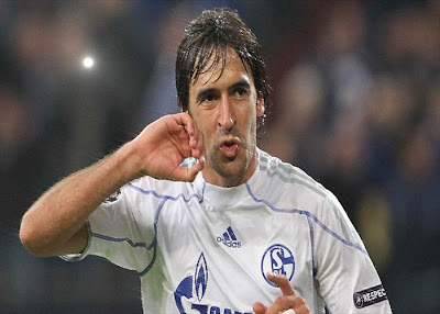 Football News: Football Genius: Raul Gonzalez Blanco
