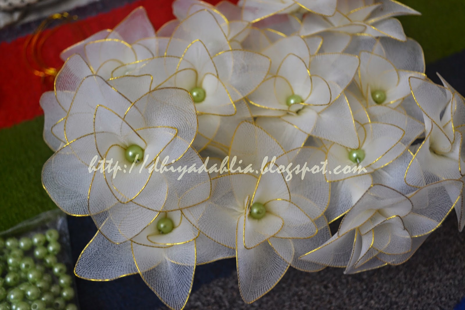 DIY: Bunga Stokin Separuh Siap - Dari Diri Dhiya