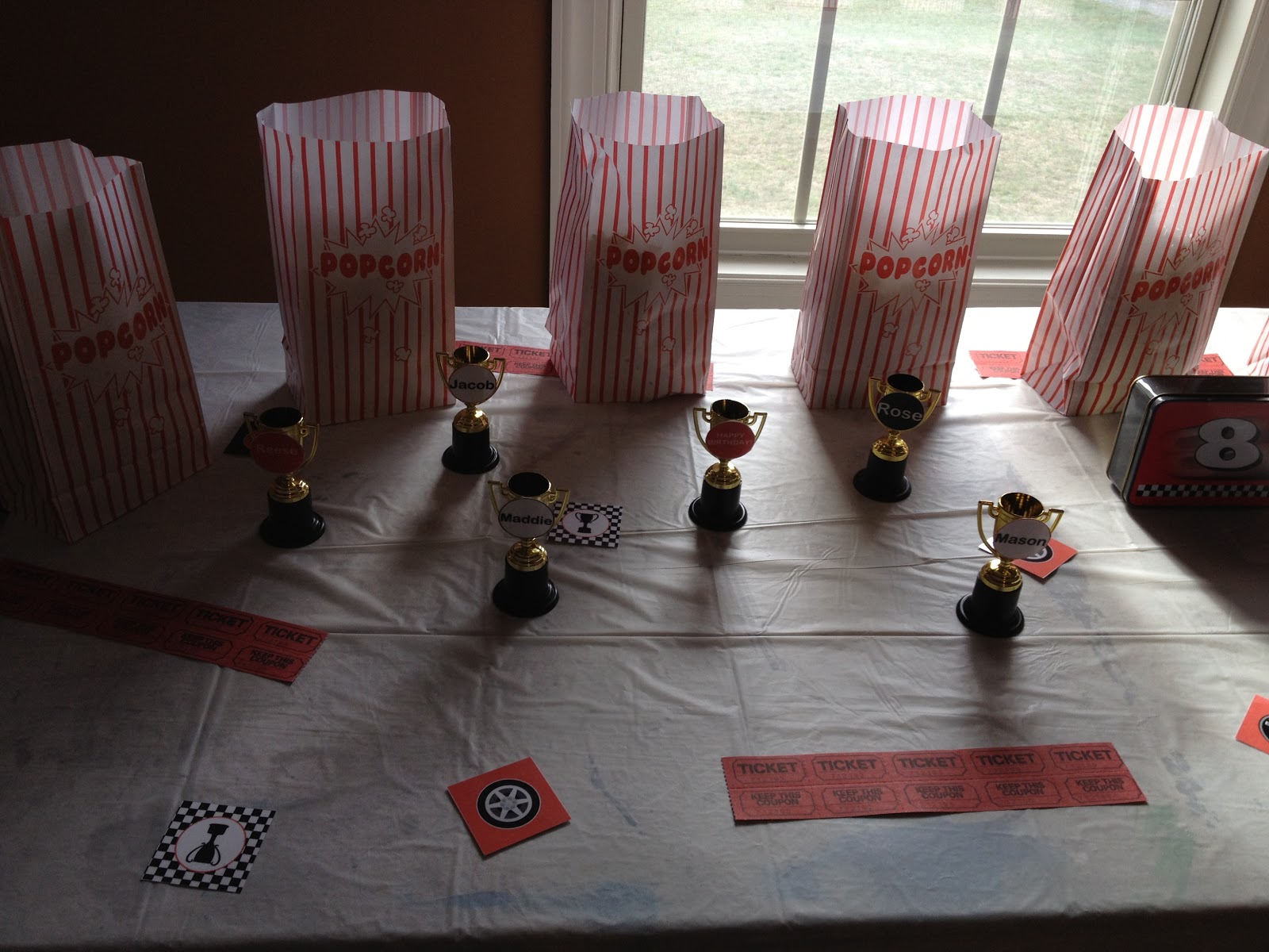 Creative Parties: Racing Birthday Party