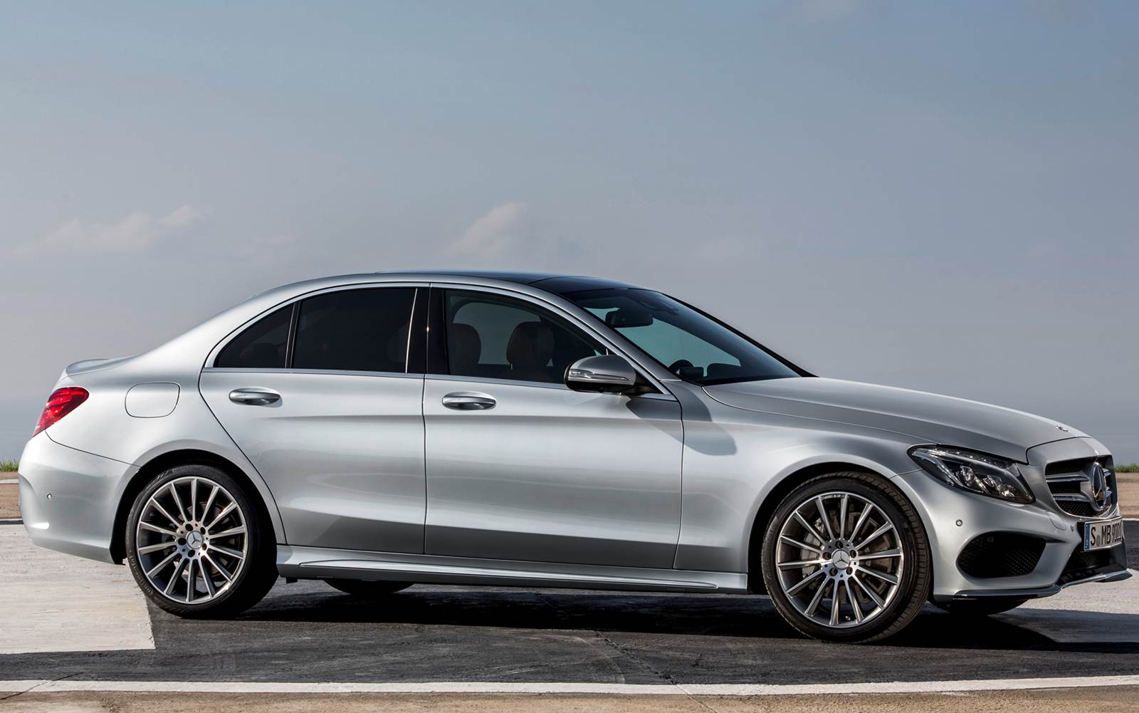 Mercedes Classe C 2015: especificações oficiais divulgadas