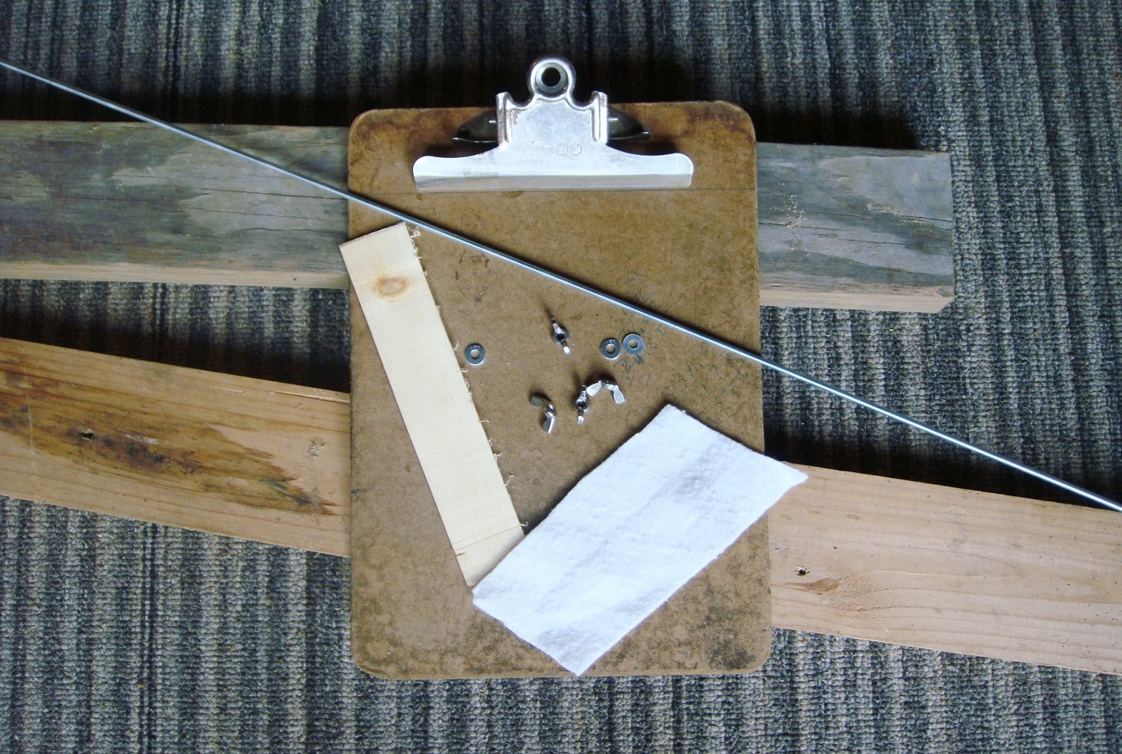 Sensible Survival: Build a Fletching Jig for Your Arrows