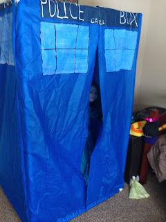 Modern Day Pilgrims: How I built my kids a Tardis tent :)