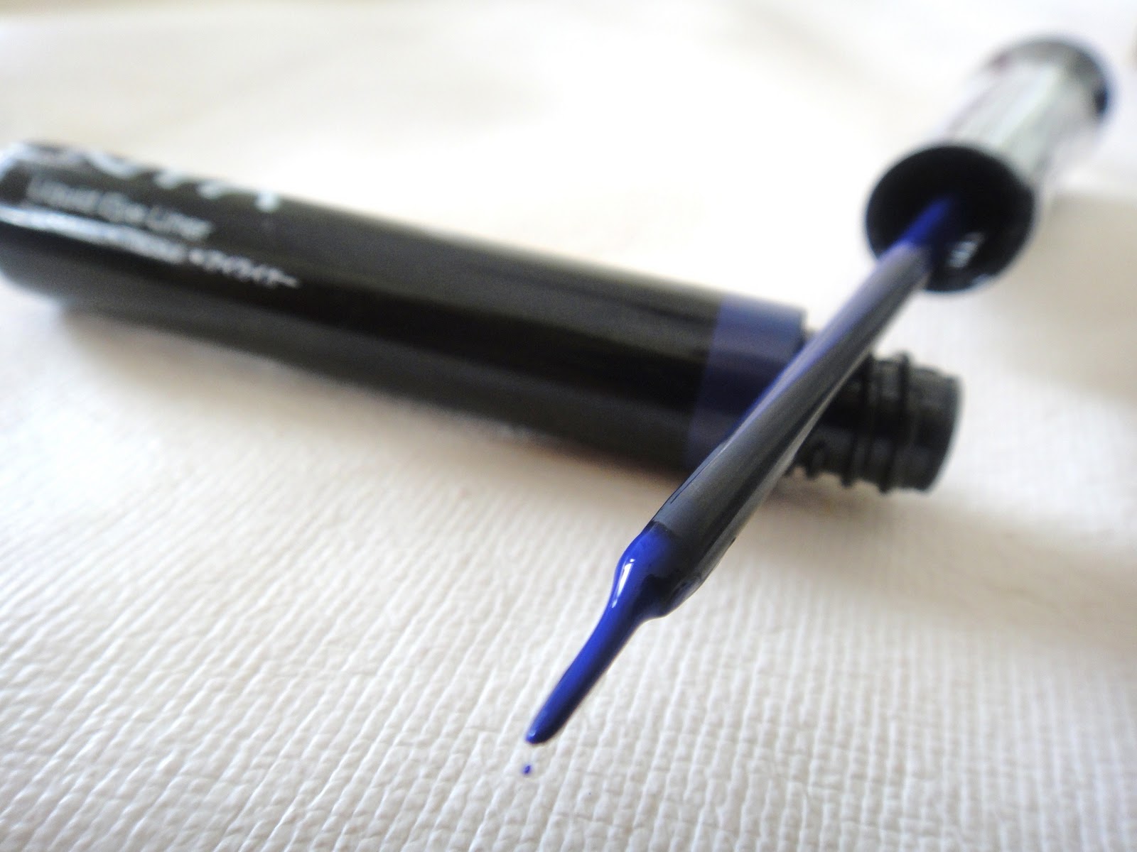 thePURPLEspirit: NYX liquid liner in electric blue: swatches and review