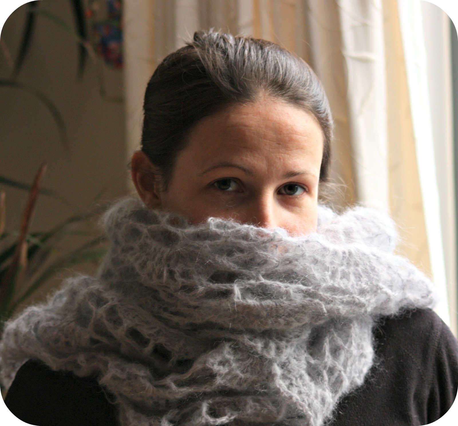 Things Wot I Have Made: Fantasm shawl. Something wot I have made.
