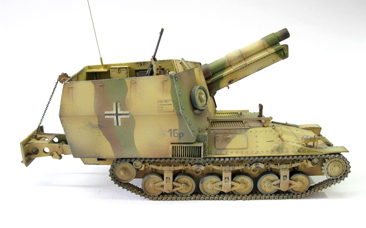 Panzerserra Bunker- Military Scale Models in 1/35 scale: 15 cm sFH 13/1 ...