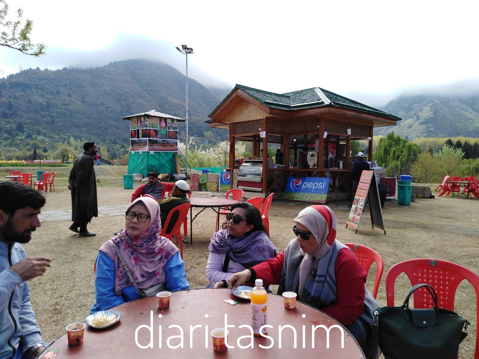 tIntA taSnIm: Kembara India Part 4 : Spring In Kashmir