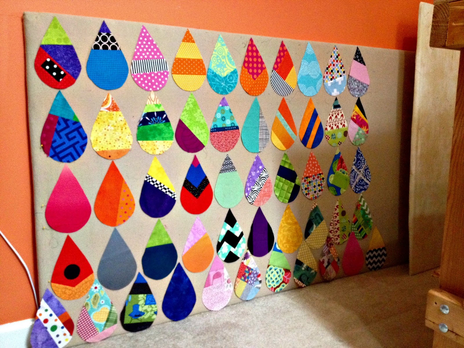 Studio Dragonfly: Raindrops - A Finished Quilt