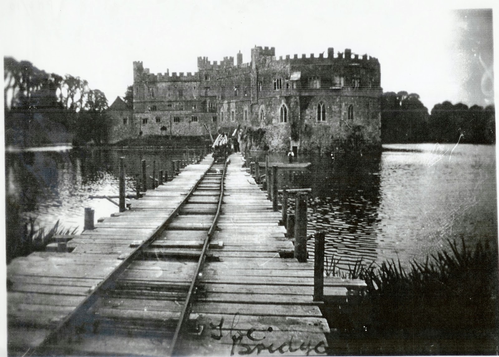 Leeds Castle Blog: Preserving Leeds Castle: The Gloriette Masonry Repairs