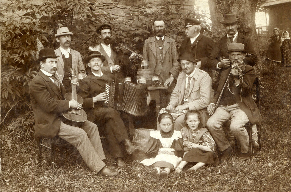 Musicians in Early Photography – 27 Rare Pictures Show Victorian and ...