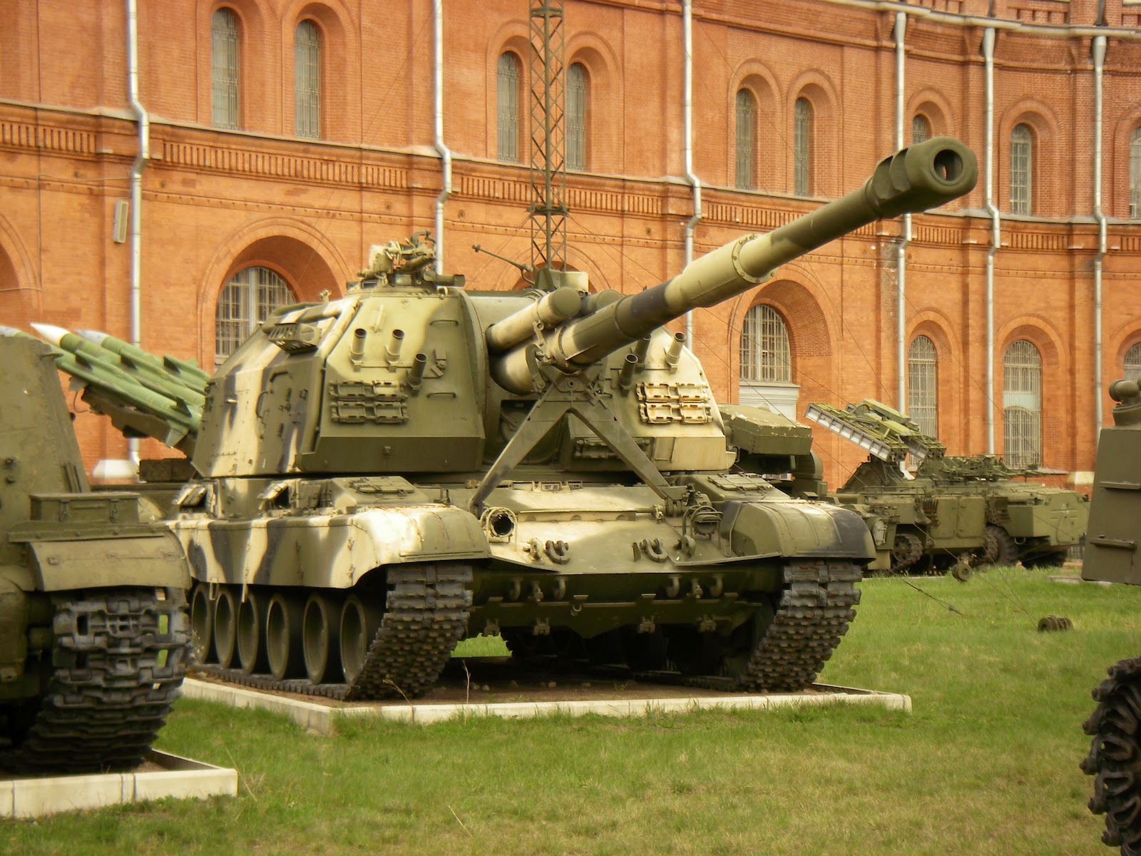 Poderío Militar: 06/26/12