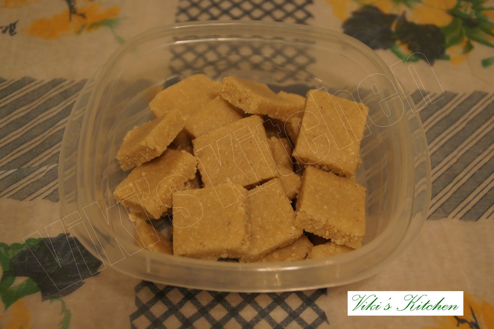Viki 's Kitchen: Kaju Katli