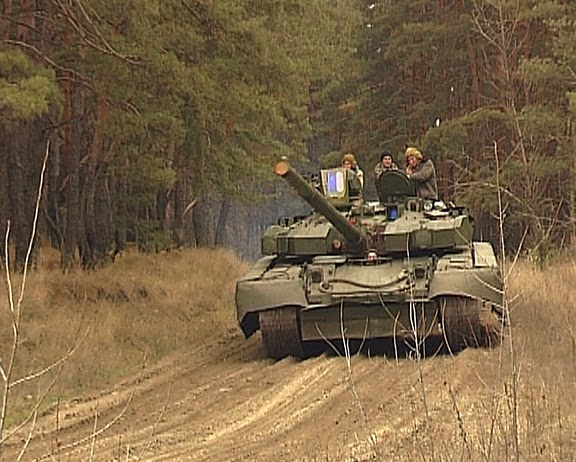 THAIDEFENSE-NEWS: วิดีโอและภาพถ่ายรถถัง "Oplot":....#3