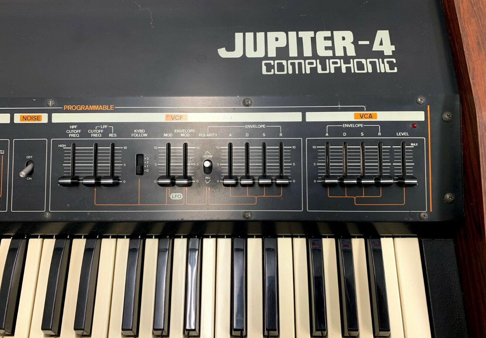 MATRIXSYNTH: Roland Jupiter 4 Analog Vintage Synthesizer