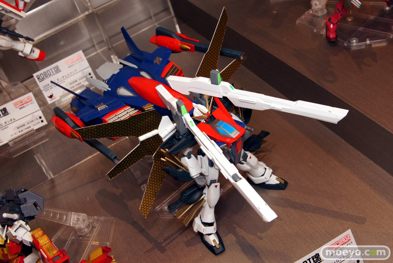 GUNDAM GUY: Robot Damashii (Side MS) Gundam DX + G Falcon - On Display ...