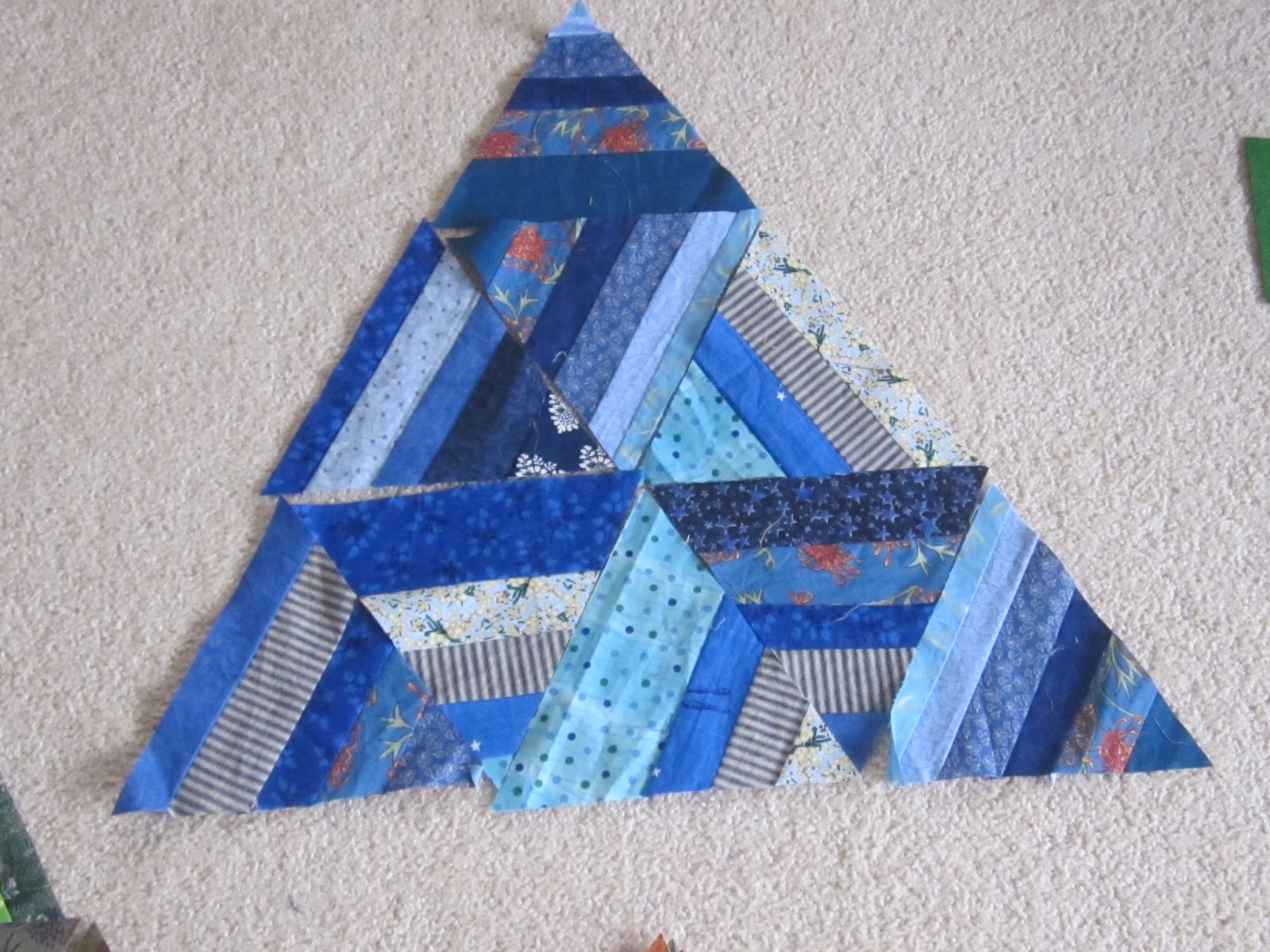 Mother Patchwork: 60 degree triangle blocks