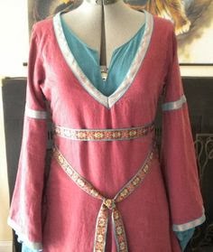 My SCA Garb: Women's SCA garb gallery