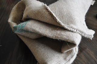 If She Can Do It, So Can I...: Burlap It Is