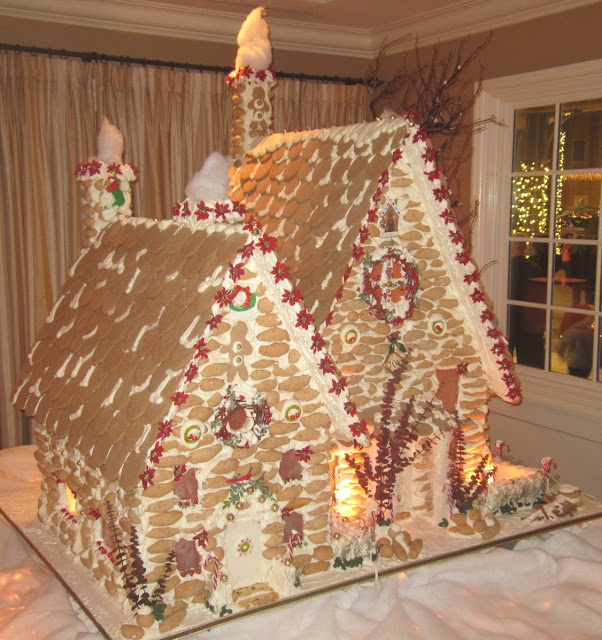 ciao! newport beach: a beautiful gingerbread house