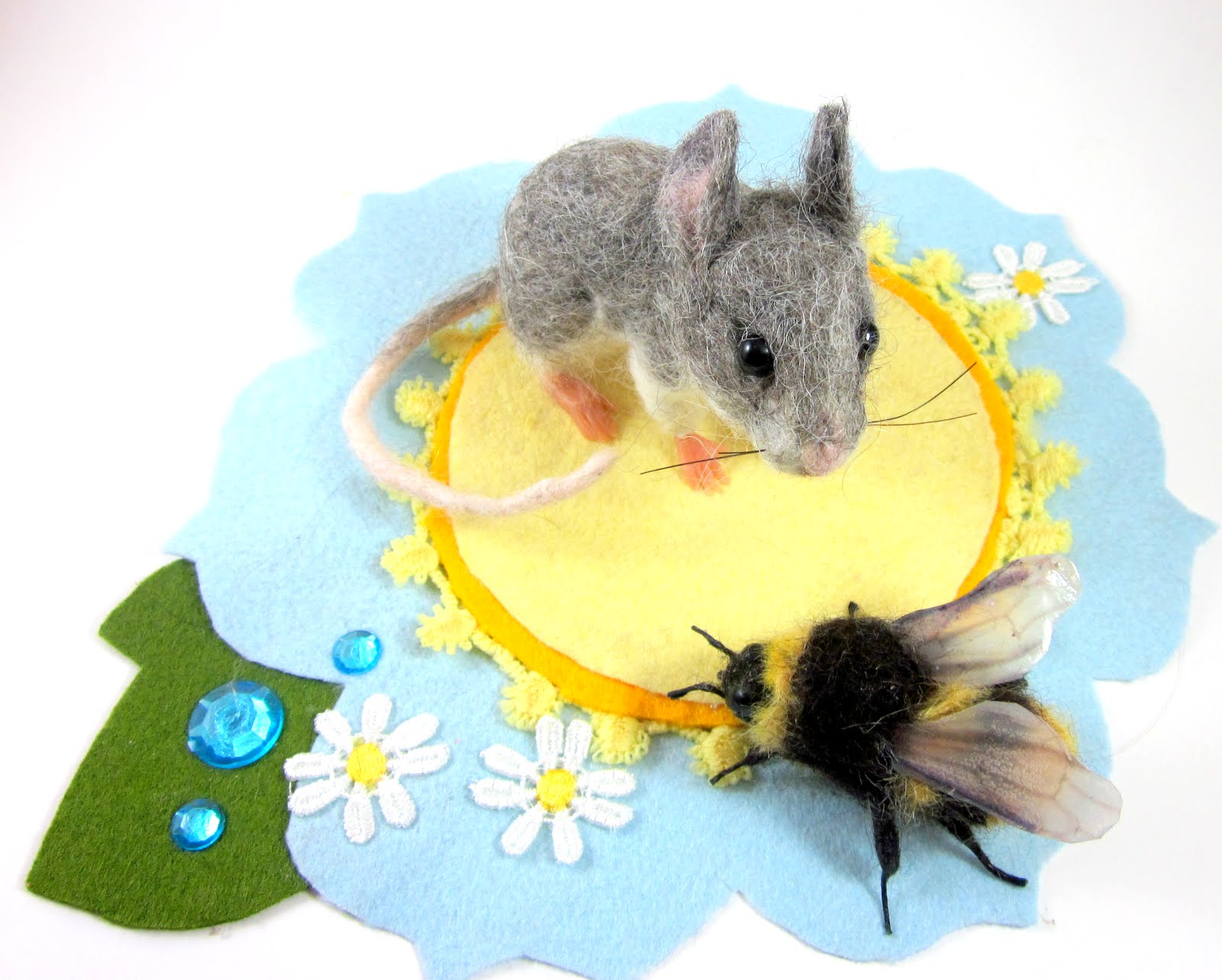 Needle Felted Art by Robin Joy Andreae: A Little Mouse meets a Bumble Bee