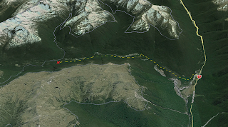 Tramping/hiking in New Zealand: Nina Hut