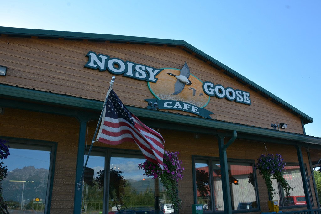 Travels - Ballroom Dancing - Amusement Parks: Noisy Goose Cafe, Palmer