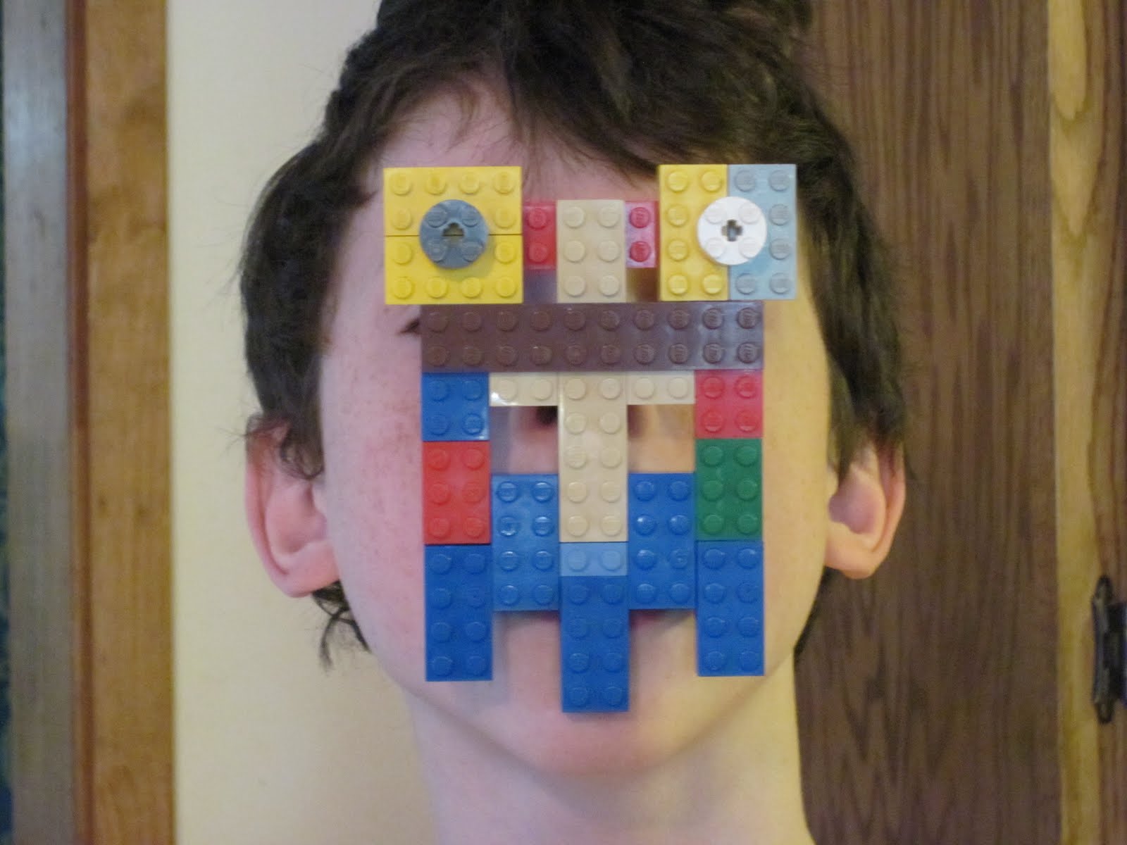 LEGO Quest Kids: Wearable LEGO Photos