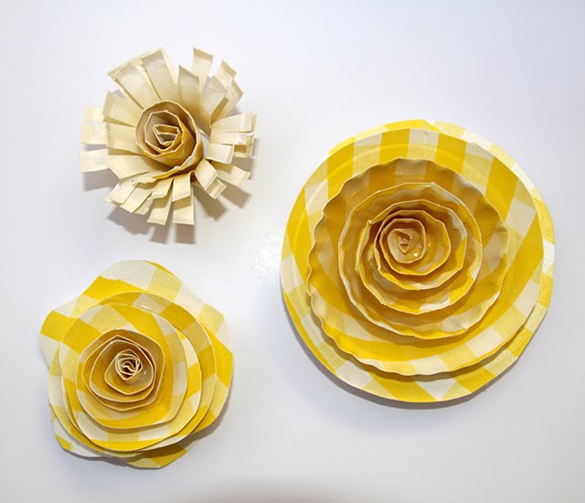 Home Confetti: DIY Paper Plate Flowers