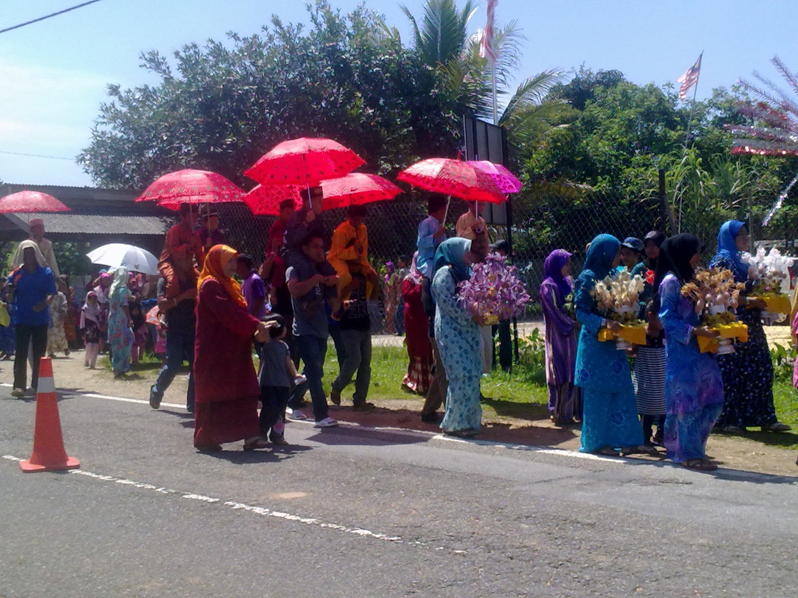 Azram Sulong: perarakan berkhatan