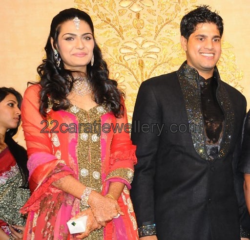 Aniruddha Srikanth wife in Diamond Necklace - Jewellery Designs