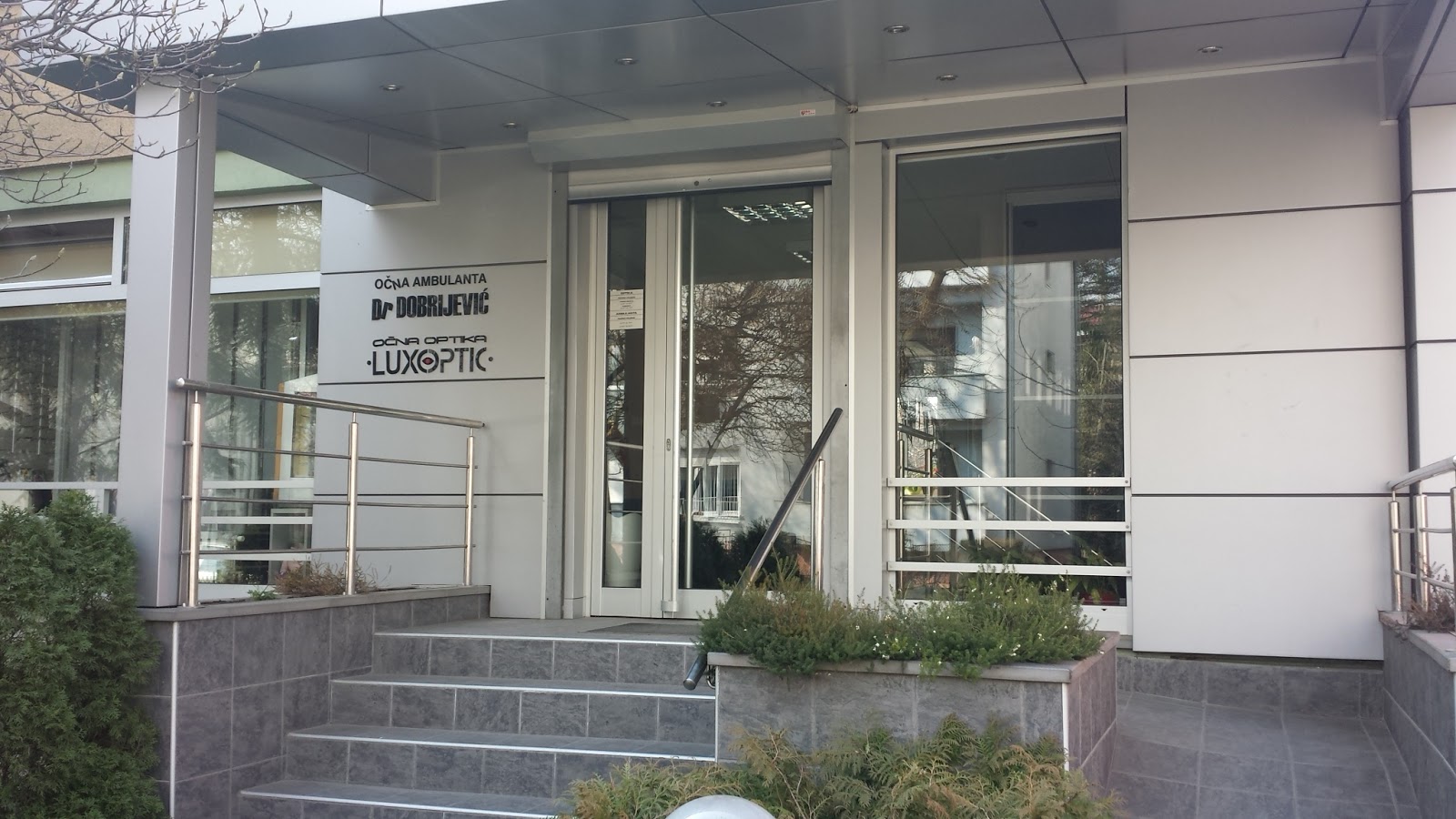 Upoznajte Viktora: Problemi sa vidom