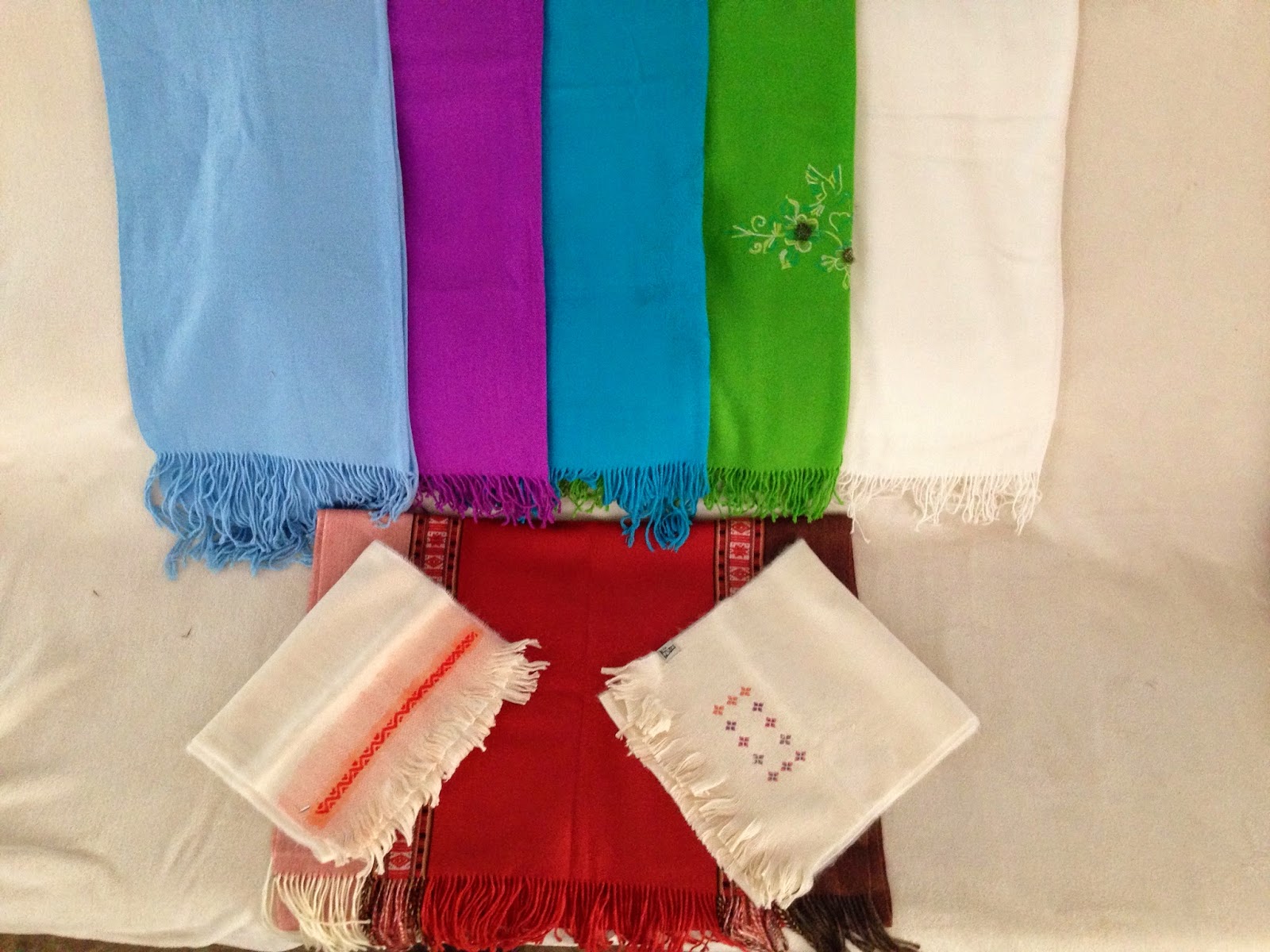 huyhuyhumahuaca: ORIGINALES PASHMINAS DE COLORES