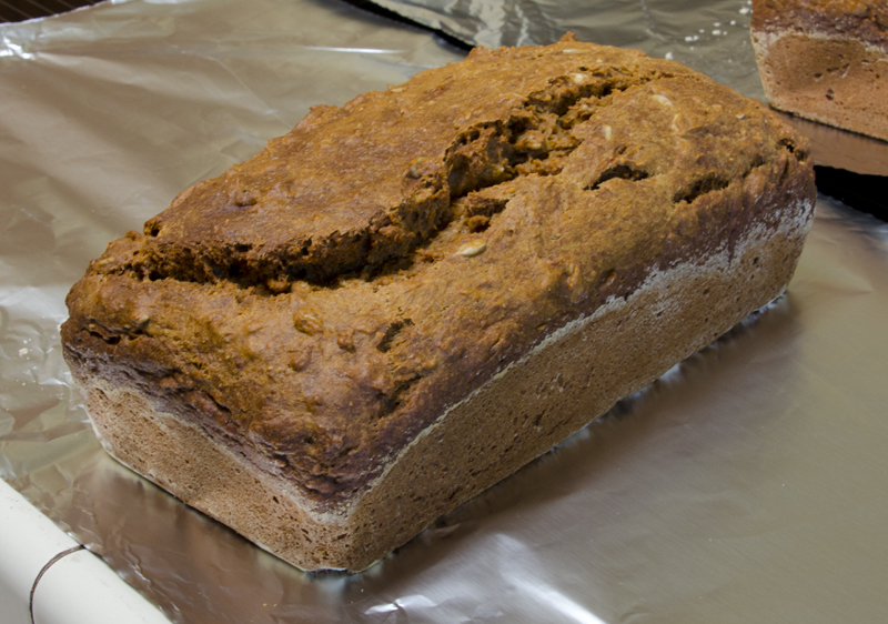 The Wayward Hawaiian: Sweet Potato - Yam - Banana Bread