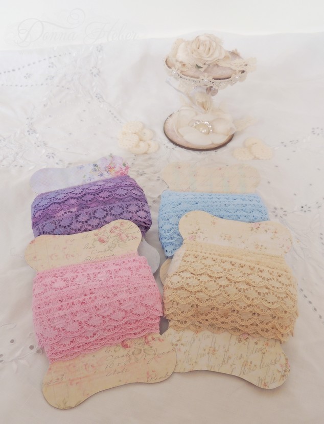 Donna's Designs: Pretty Lace Holders