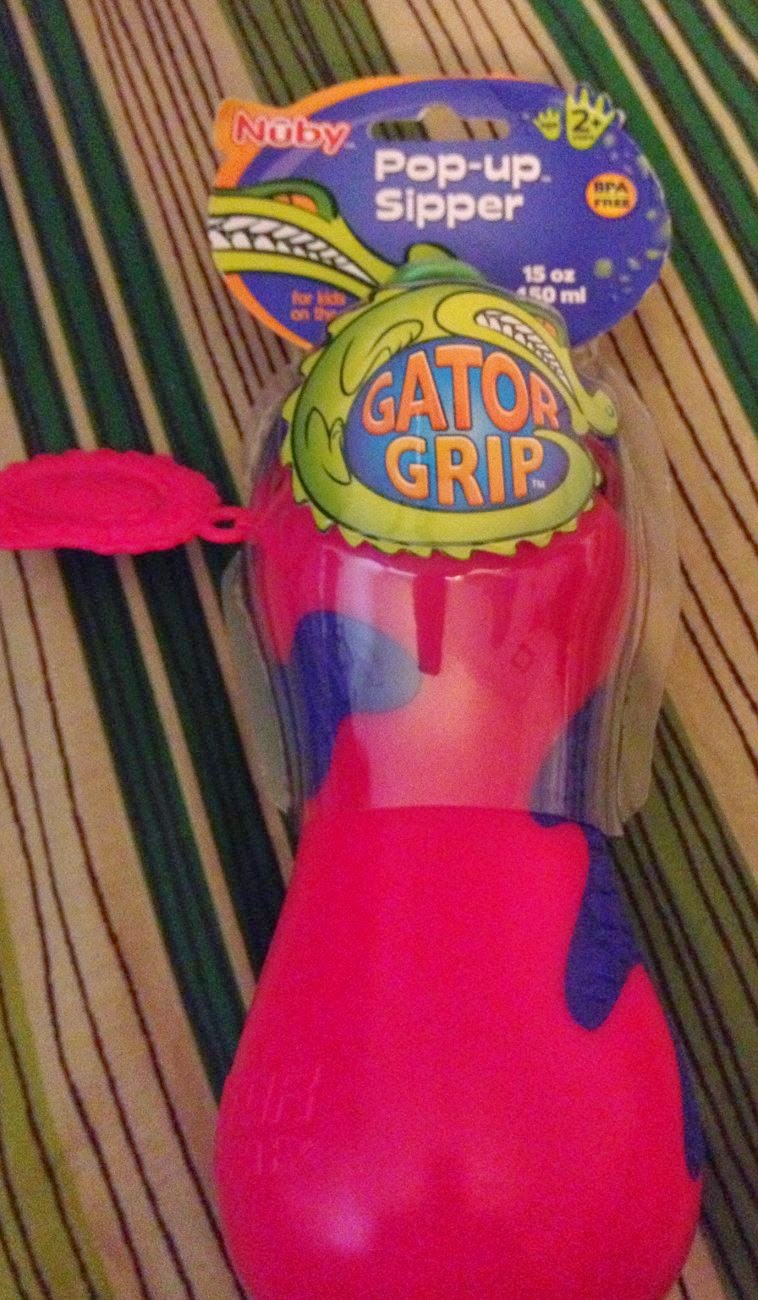 Cummins Life: Nuby Gator Grip Pop-up Sipper Review