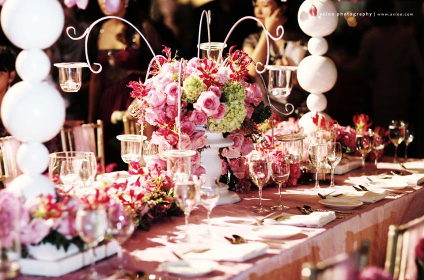 Oh One Fine Day: BEAUTIFUL PARTY TABLE IDEAS
