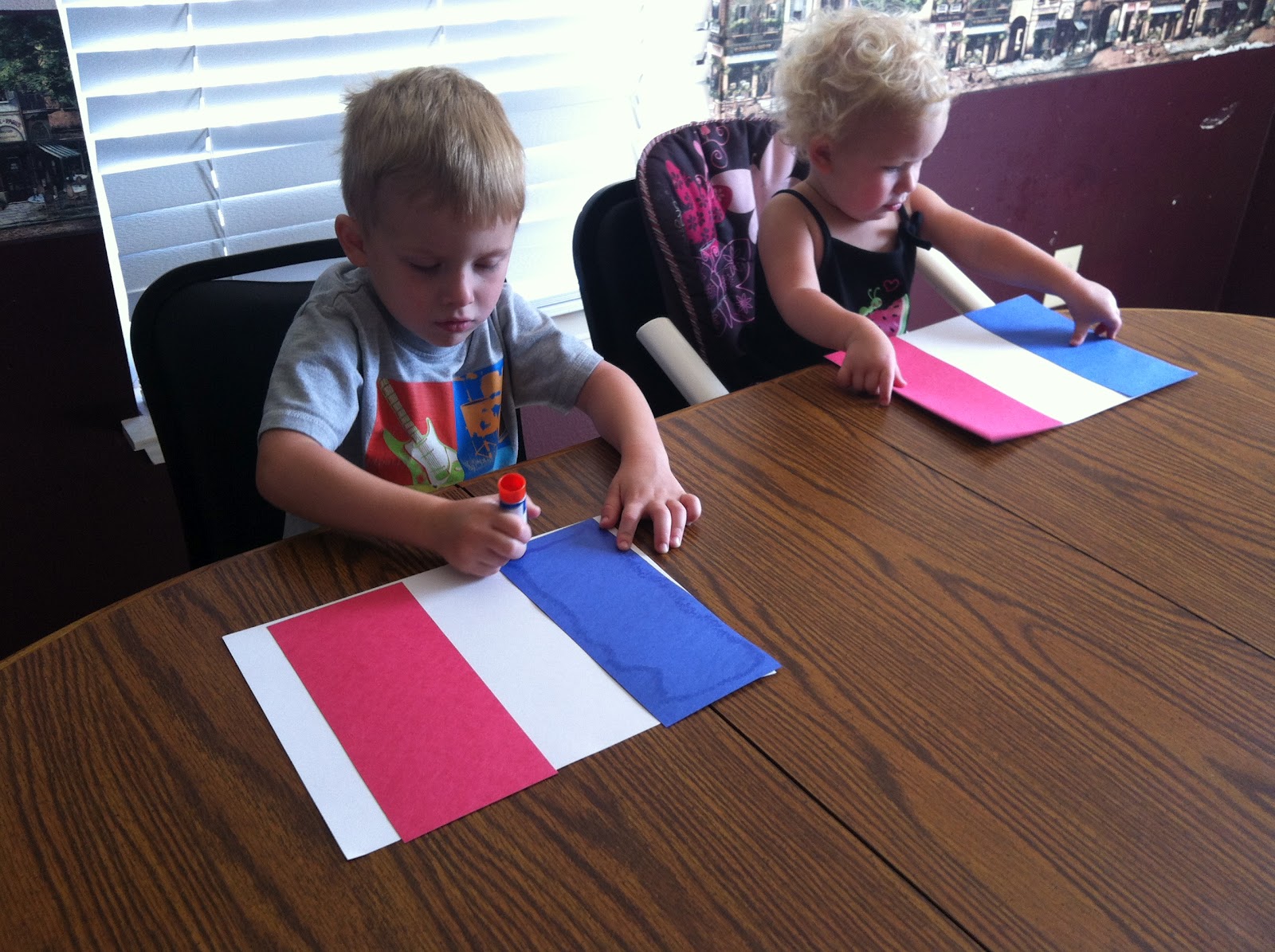 Handmade by CJ: Introduction to France for Kids!