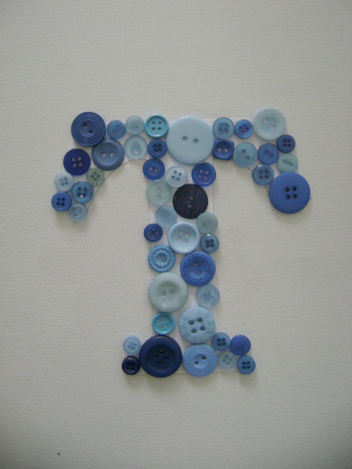 Candykins Crafts: Button on Canvas Name Plaque