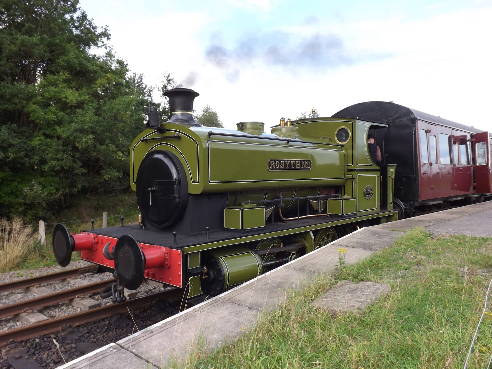 Sam's World: "Rosyth" At Chasewater & A Footplate Ride...