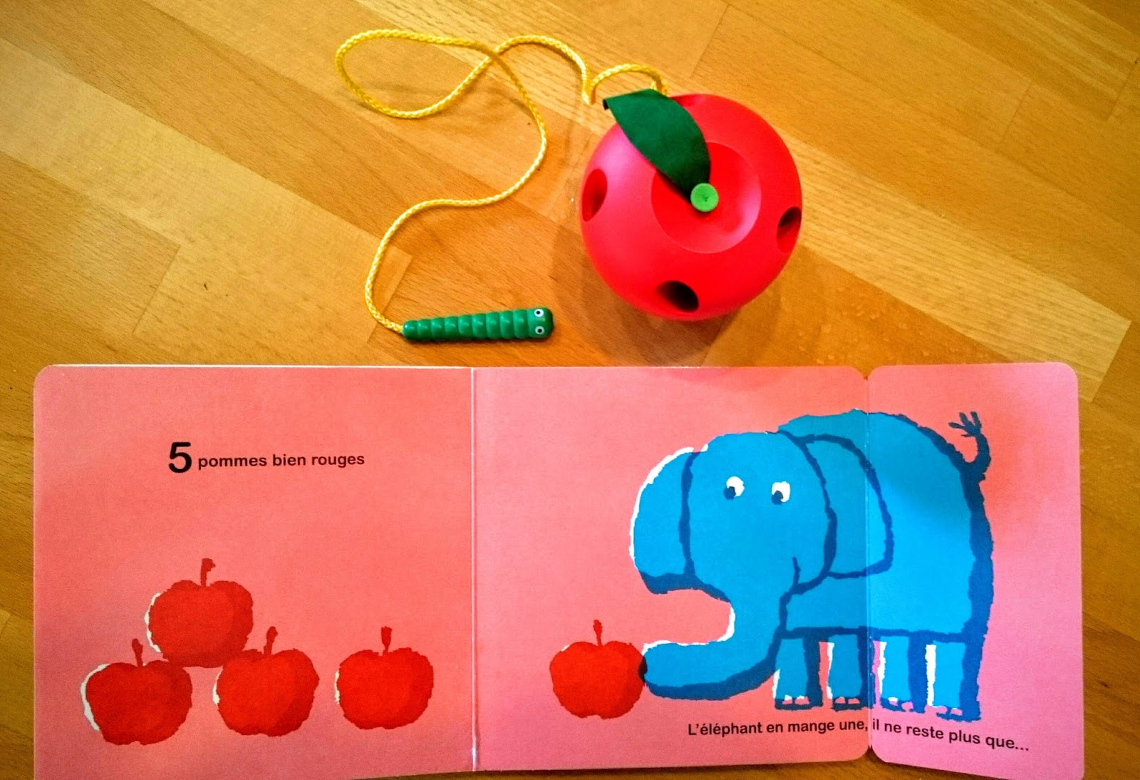 Pomme [Livre, jouet, activités]