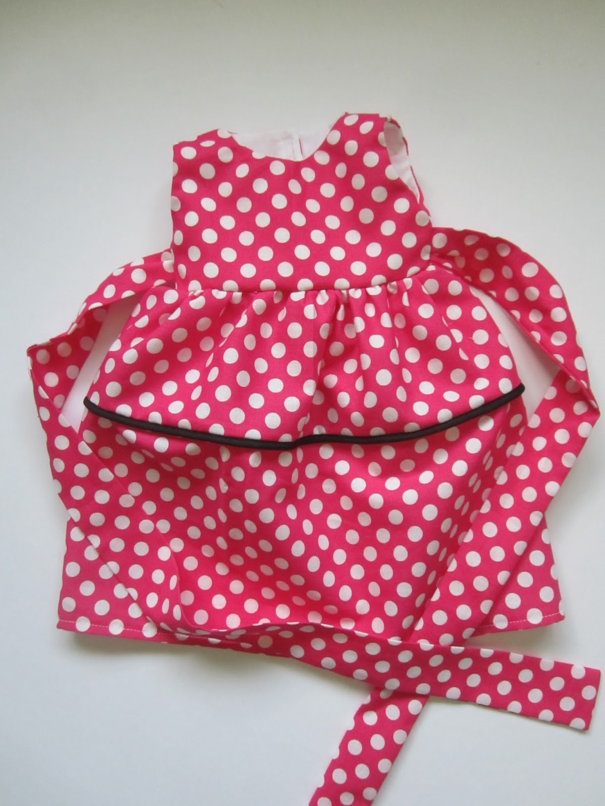 Sweet Magnolia Way: A Minnie Mouse Inspired ~ Free American Girl Dress ...