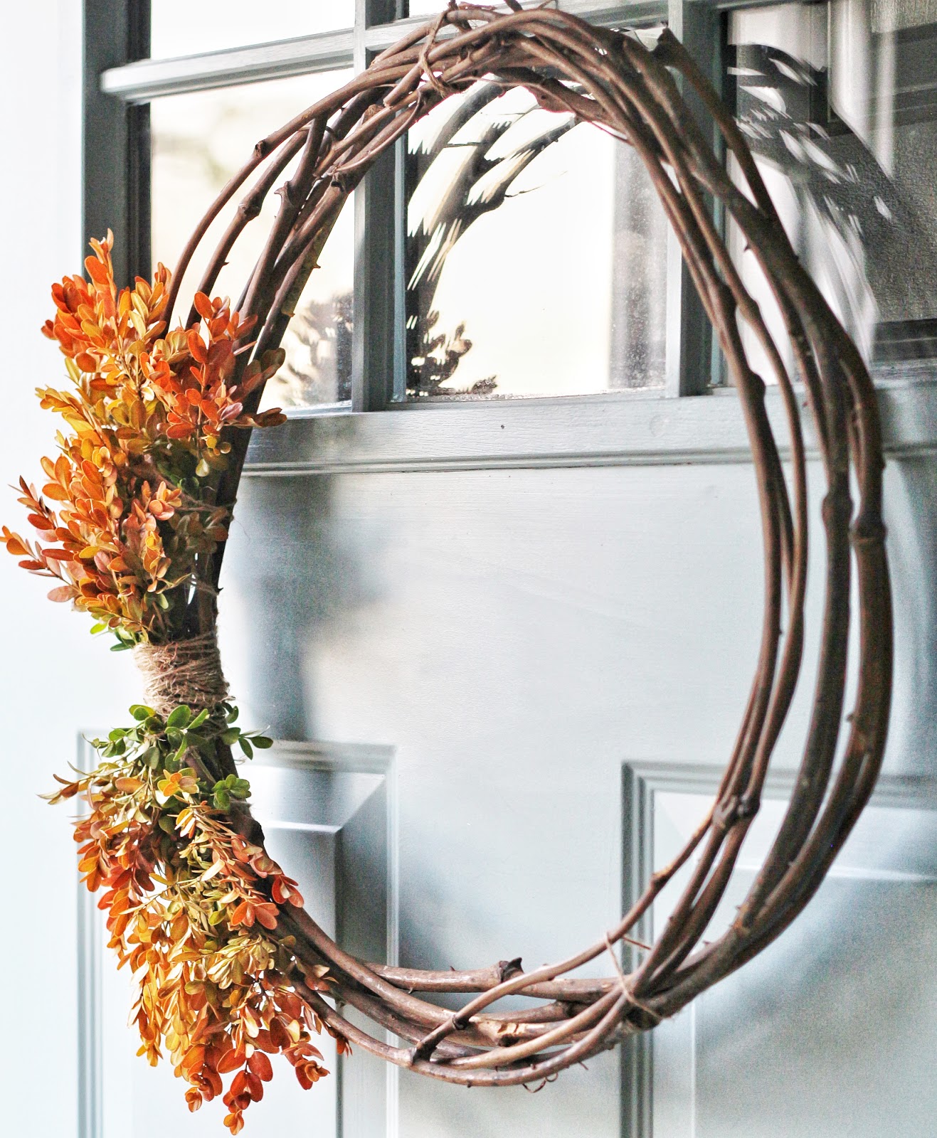 Fall Curb Appeal Part 2: Easy Autumn Wreath - Made by Carli