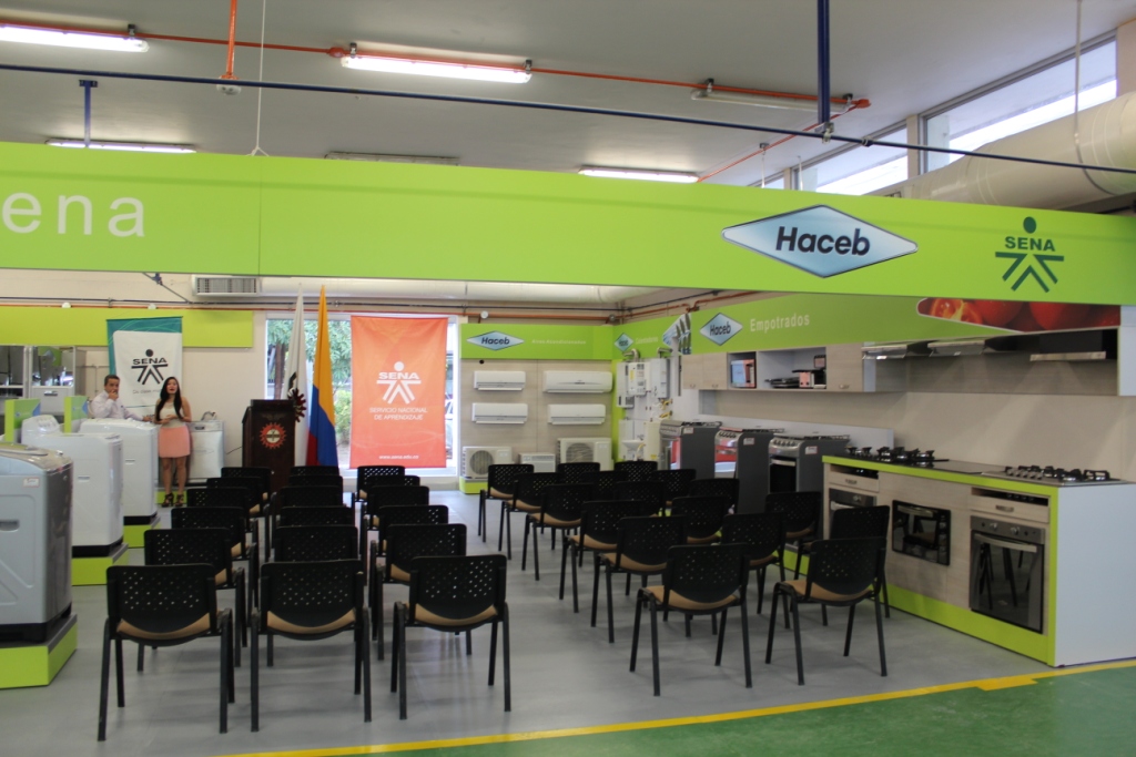 Centro Nacional Colombo Alemán: Atlántico estrena laboratorio donado ...